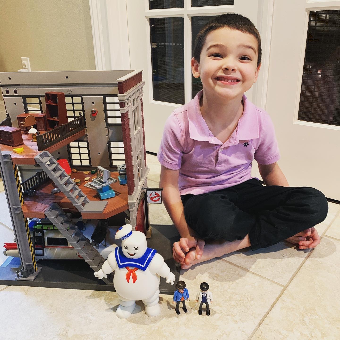 4 Steps To Make Screen Time Interactive Using Toys – Big Abilities